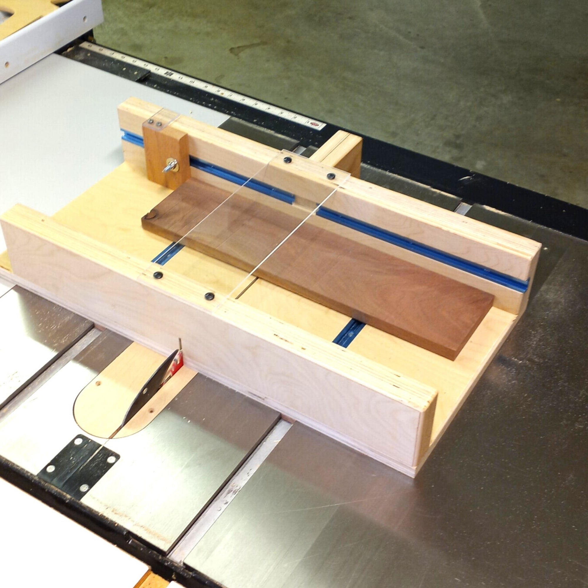 Mini Table Saw Sled – Wood Shop Essentials