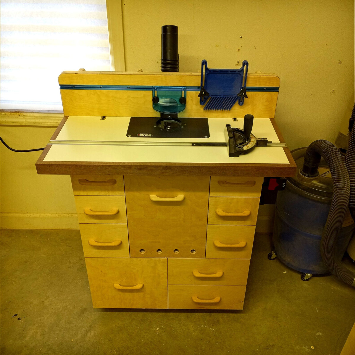Router Cabinet – Wood Shop Essentials