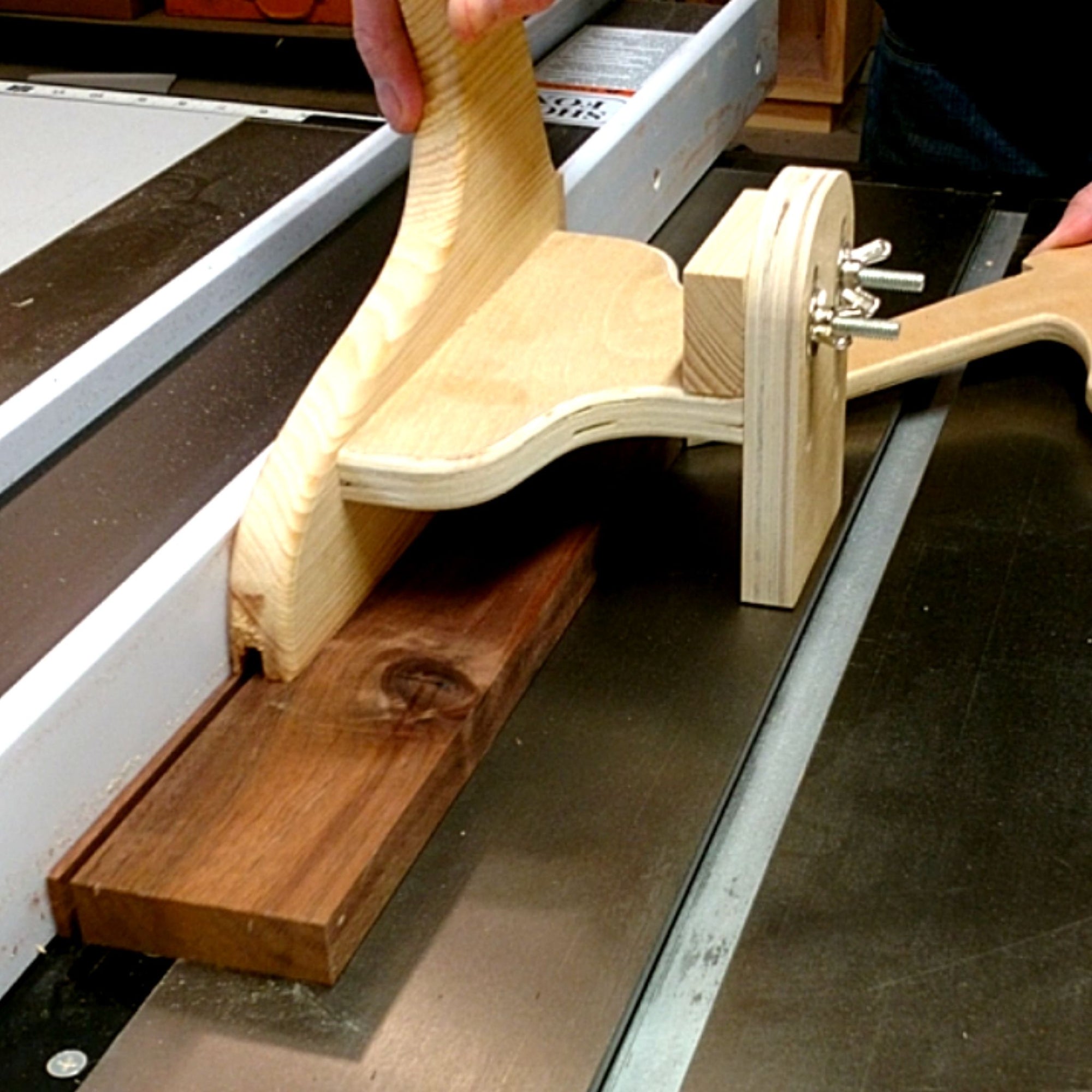 Thin-Rip Adjustable Push Block – Wood Shop Essentials