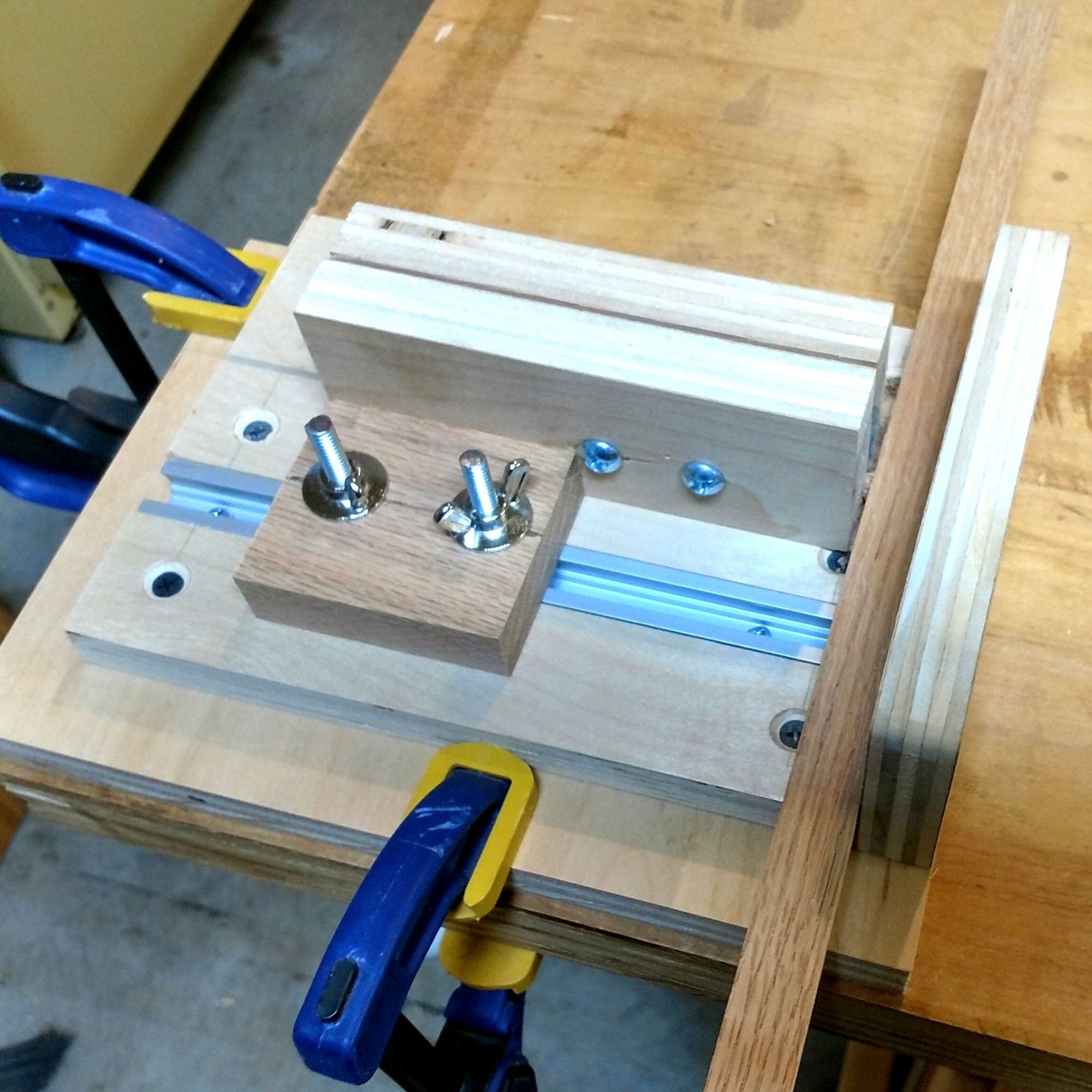 Wood-Shaving Jig – Wood Shop Essentials